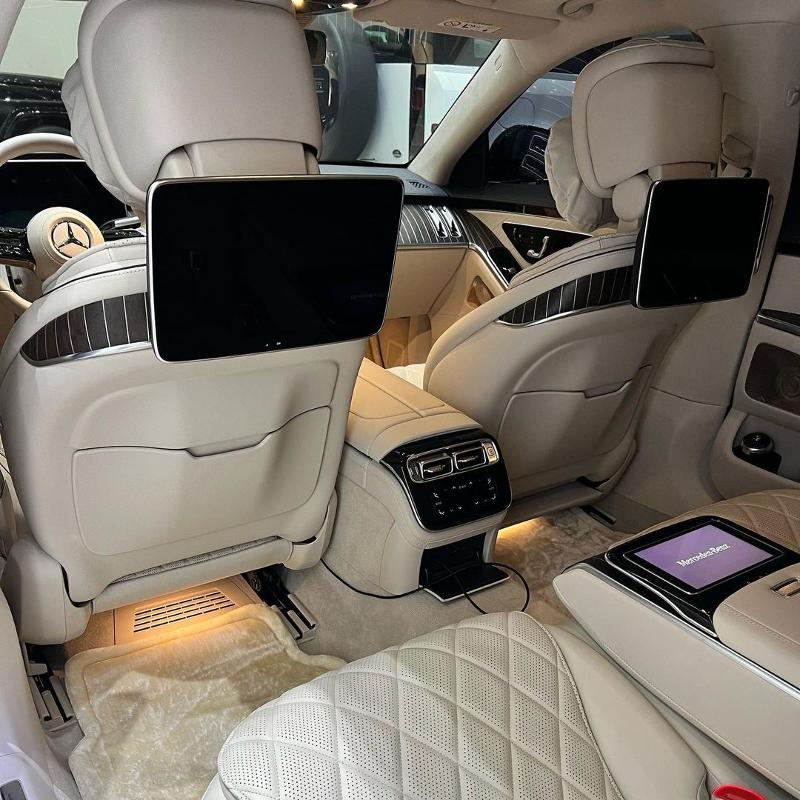 2022 S Class Interior Table