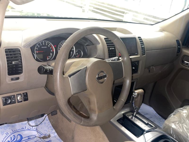 Interior Del Nissan Pathfinder 2006